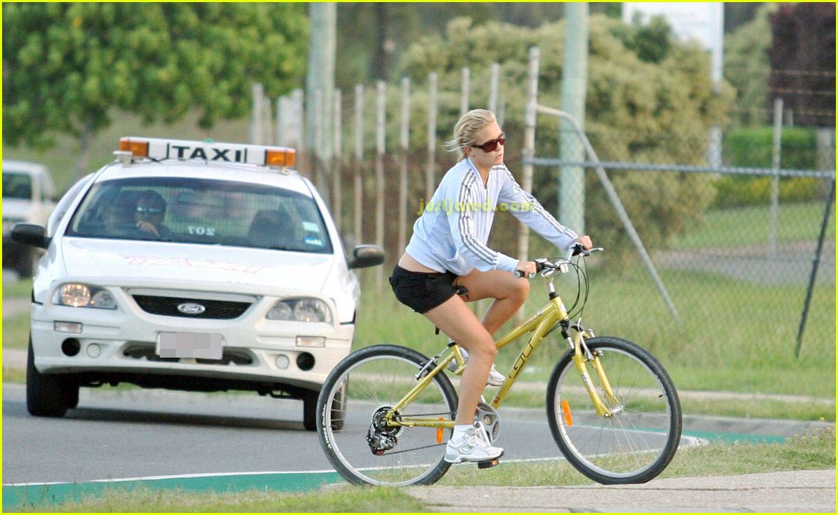 Kate & Owen's Bike Ride Date: Photo 2417080 | Kate Hudson, Owen Wilson ...