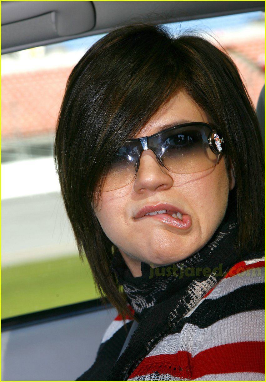 Kelly Clarkson Revs Up NASCAR: Photo 2418019 | Kelly Clarkson Photos ...