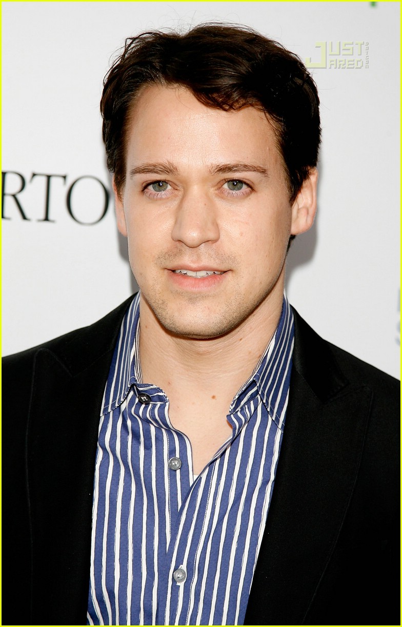 T.R. Knight Honors Katherine Heigl: Photo 123781 | Greys Anatomy ...