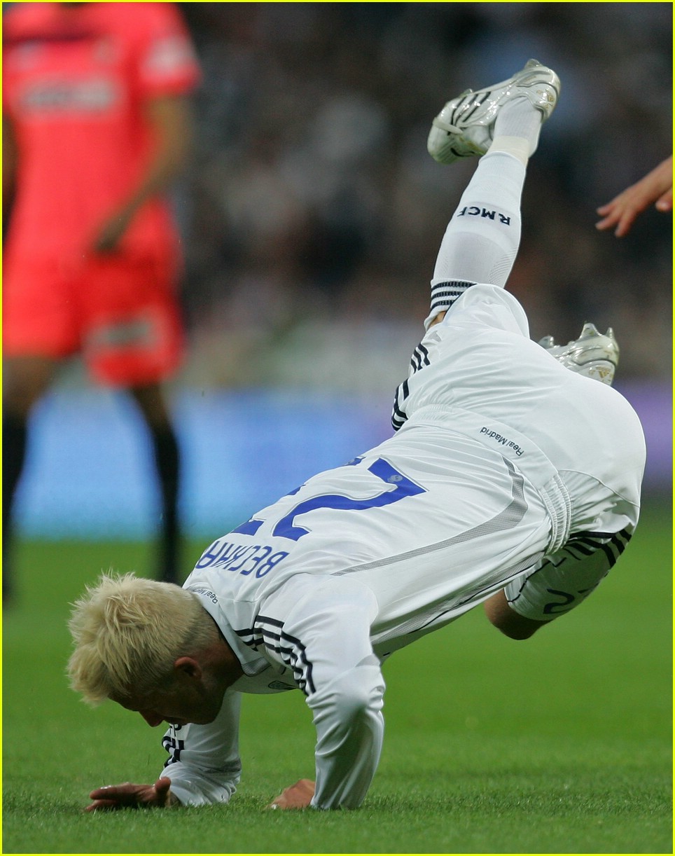 Becks Pole Dances His Way to Victory: Photo 147311 | David Beckham ...