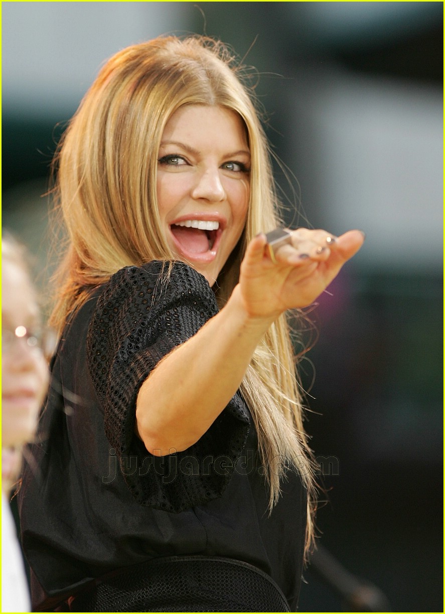 Good Morning Fergie: Photo 192471 | Fergie Photos | Just Jared ...