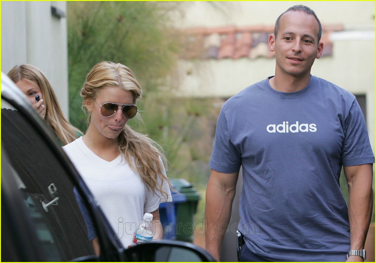 Knee-high Socks for Jessica: Photo 193291 | Jessica Simpson Photos ...