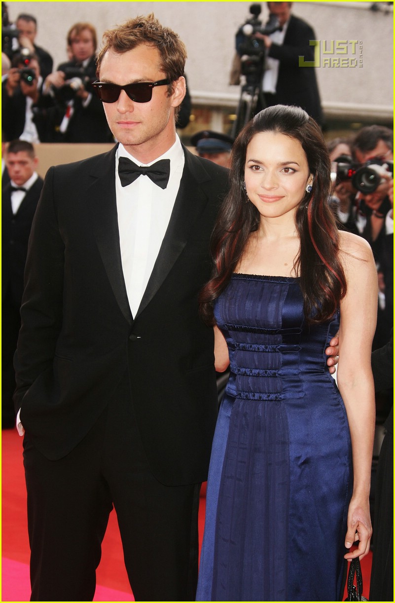 Law's Link-Up With Jones: Photo 168891 | Jude Law, Norah Jones Photos ...