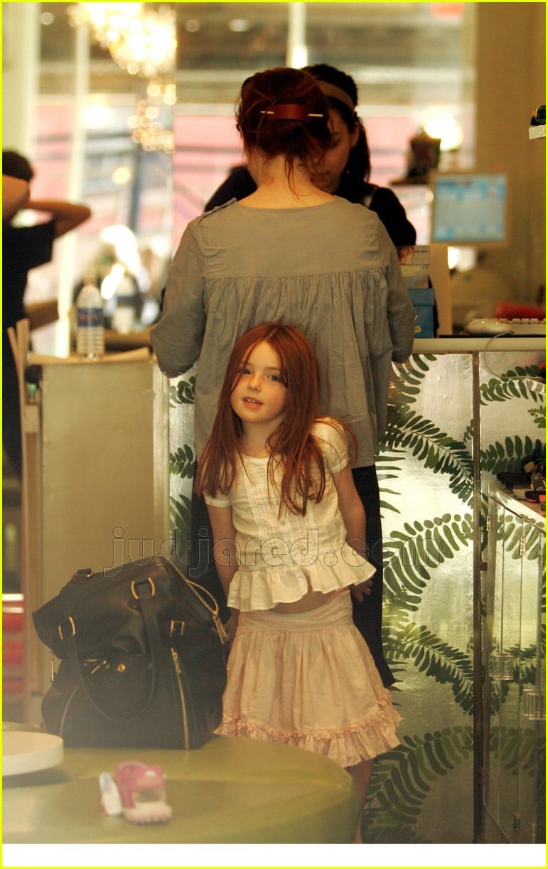 Julianne's Daughter is a Dancer: Photo 145431 | Celebrity Babies ...