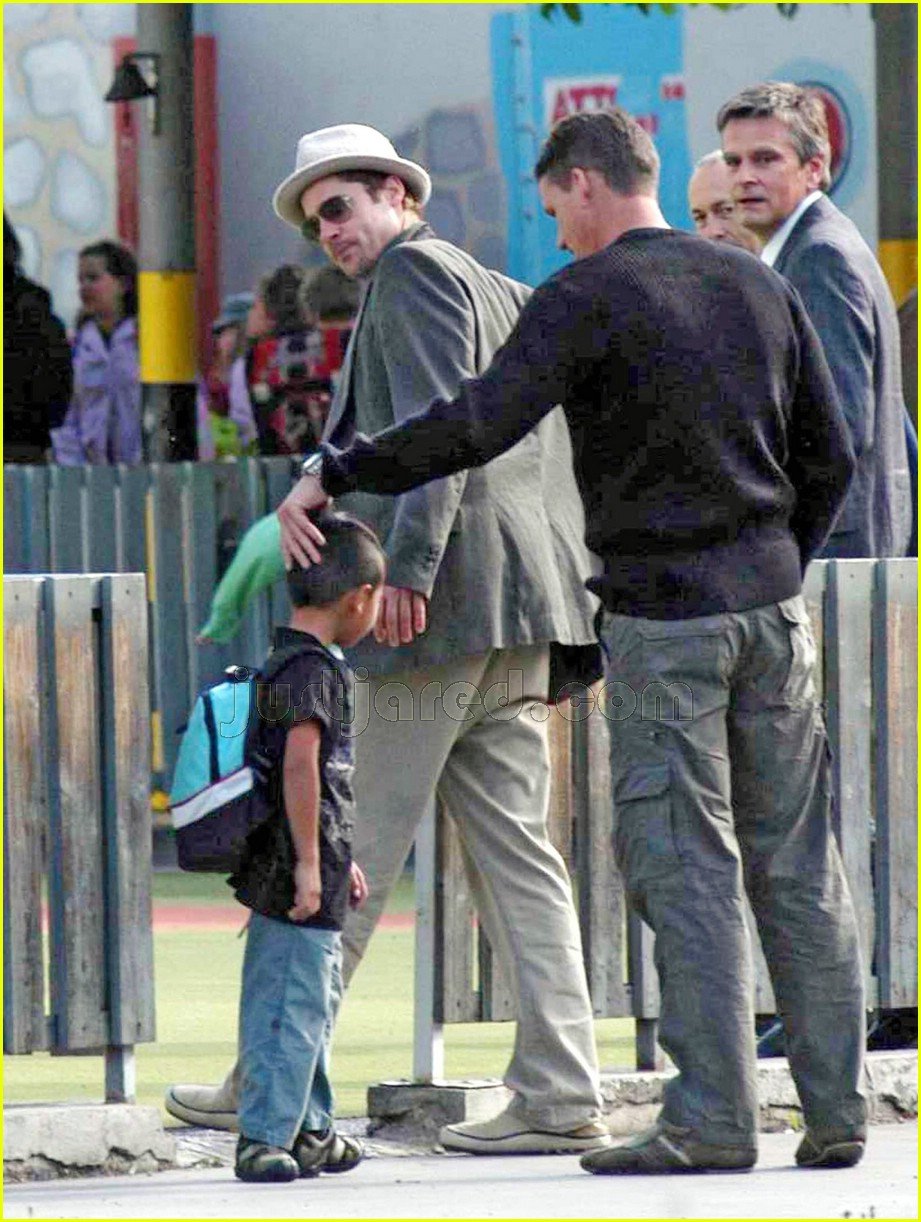 Maddox Mania in Prague: Photo 159091 | Angelina Jolie, Brad Pitt ...