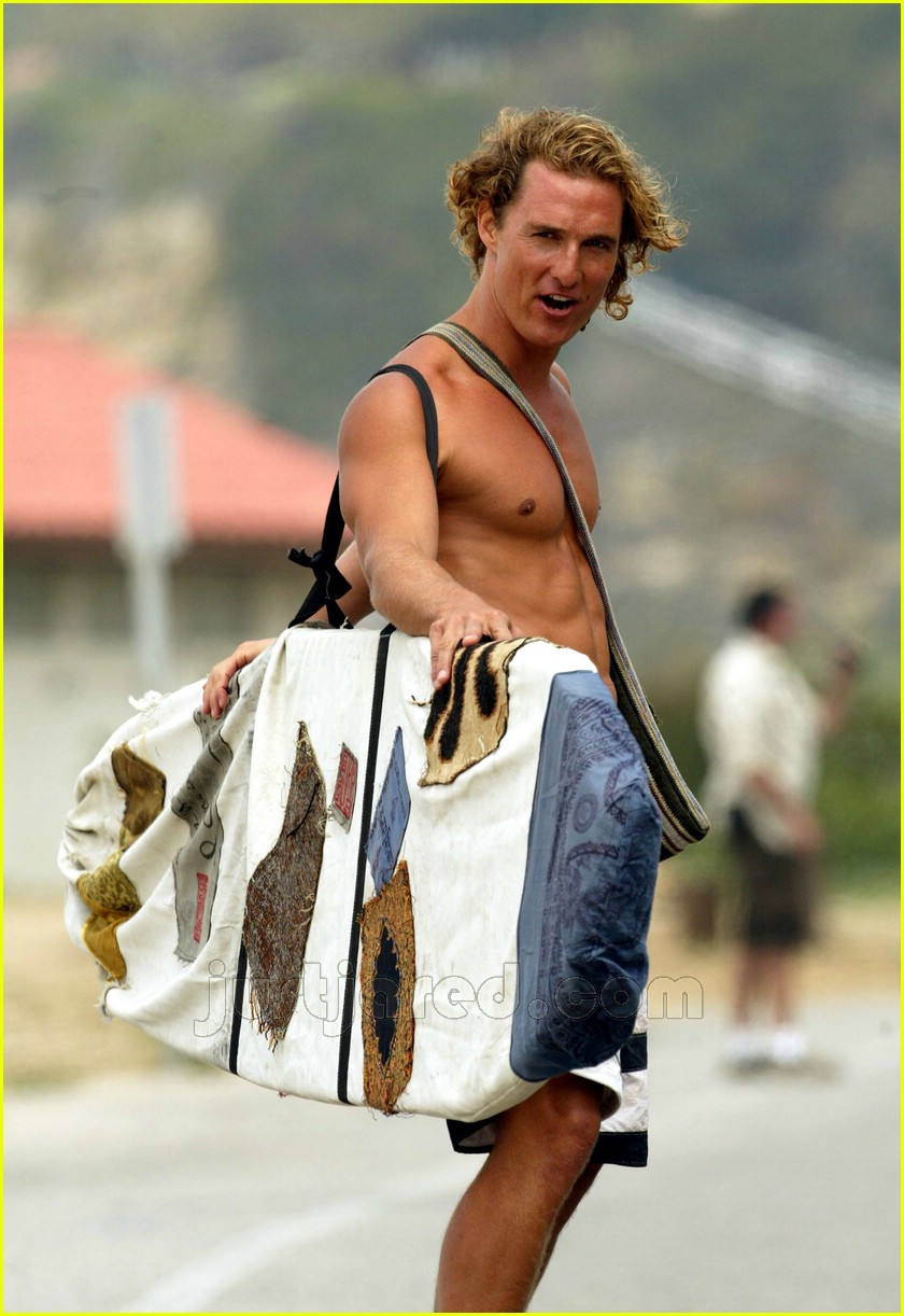 Surf's Up For McConaughey: Photo 194291 | Matthew McConaughey Photos ...