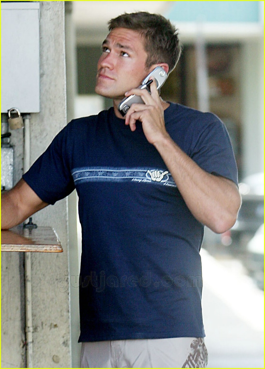 Andy Baldwin Grabs 'n' Go: Photo 452441 | Andy Baldwin Photos | Just ...