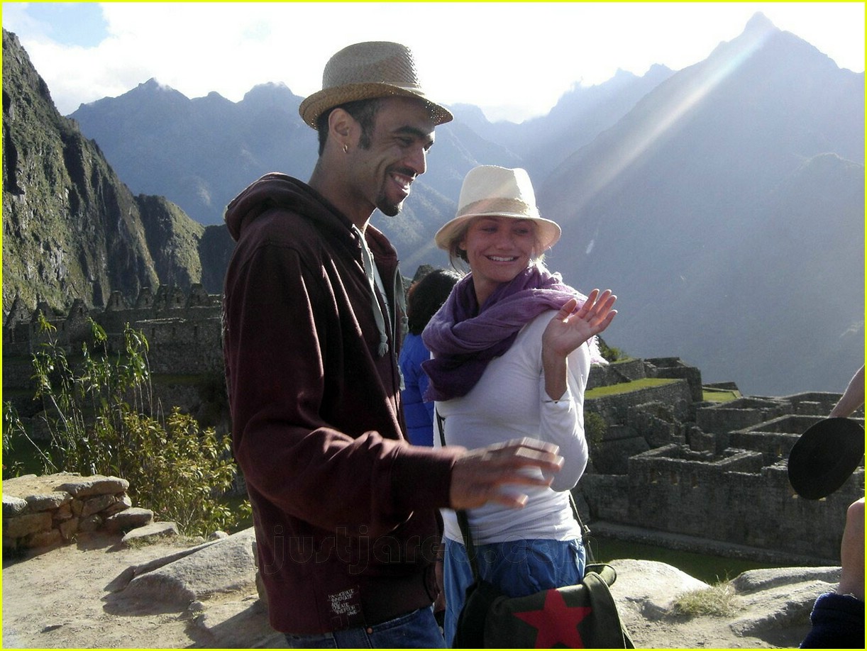 Cameron Diaz Apologizes to Peru: Photo 457401 | Photos | Just Jared ...