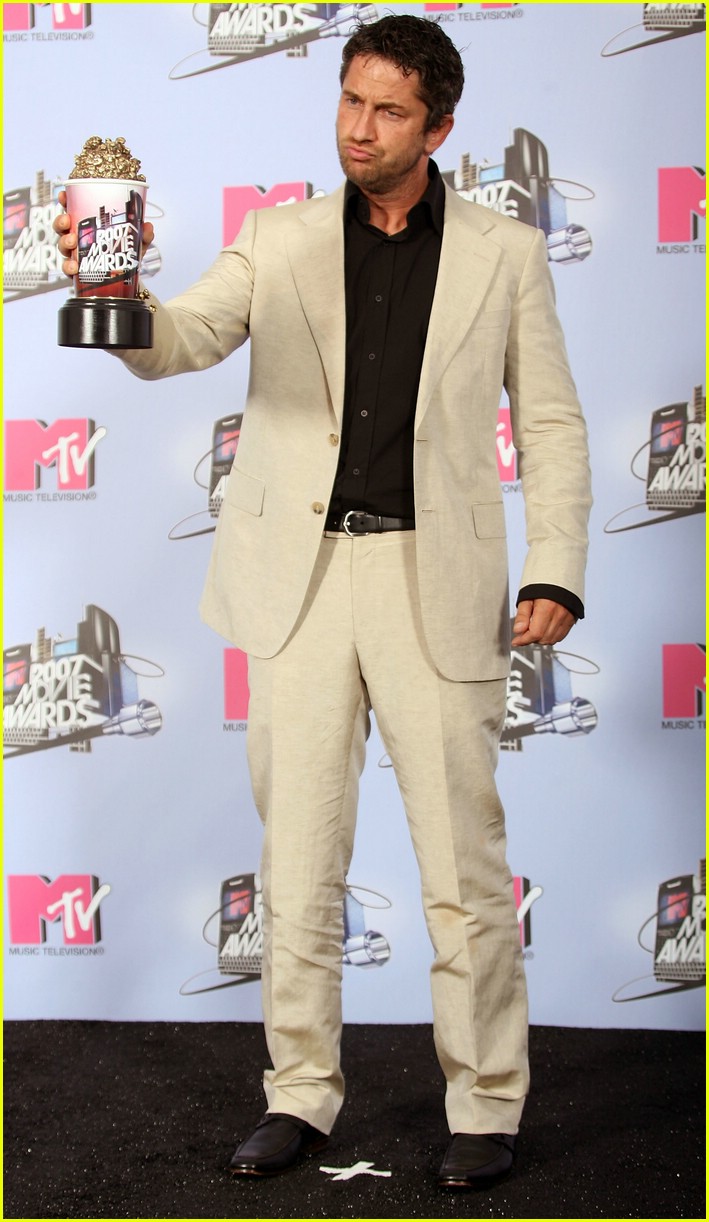 Gerard Butler @ MTV Movie Awards 2007: Photo 414471 | Gerard Butler ...
