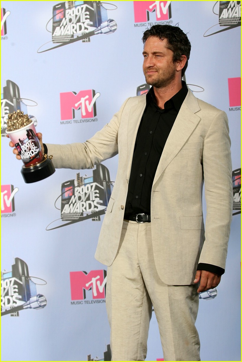 Gerard Butler @ MTV Movie Awards 2007: Photo 414481 | Gerard Butler ...