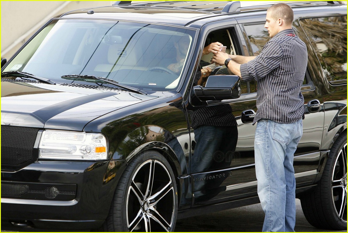 David Beckham's Hot Bodyguard: Photo 499281 | Photos | Just Jared ...