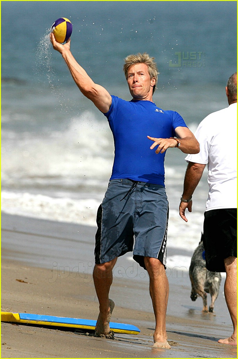 Jack & Heather's Beach Romp: Photo 502231 | Photos | Just Jared ...