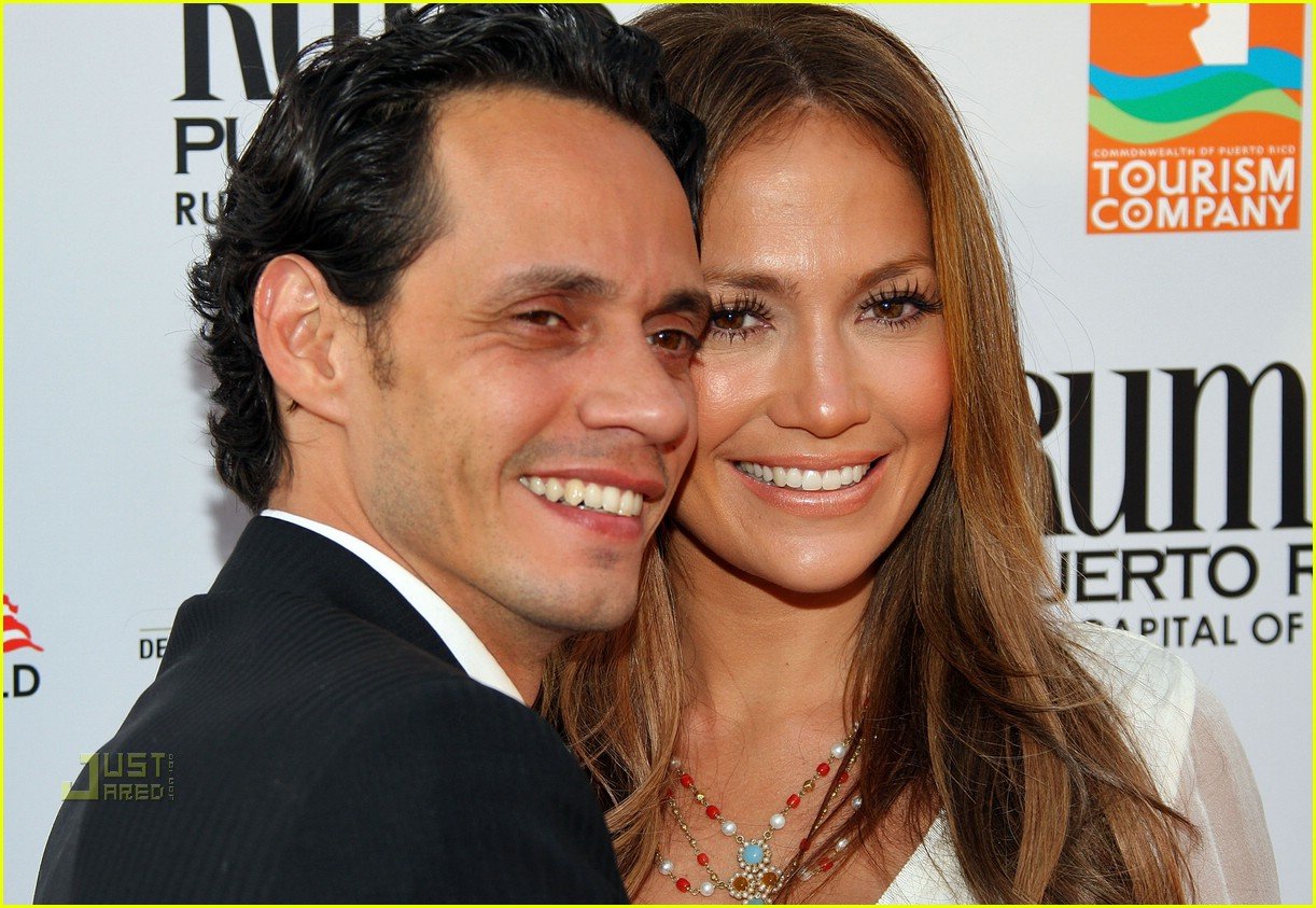 Jennifer Lopez Dons Angelic White: Photo 515021 | Photos | Just Jared ...