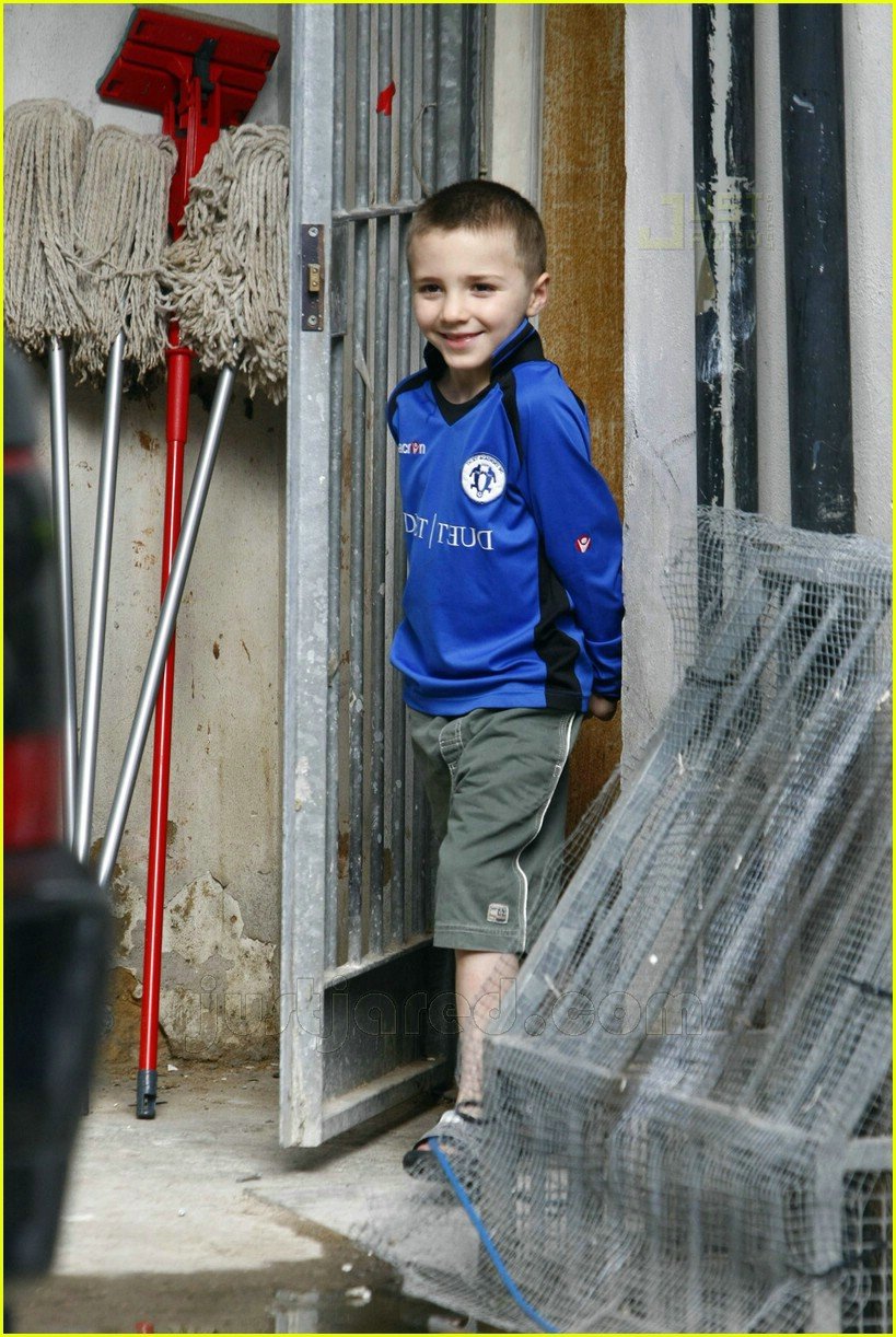 Guy Ritchie Does Daddy Duty: Photo 474791 | Celebrity Babies, David ...