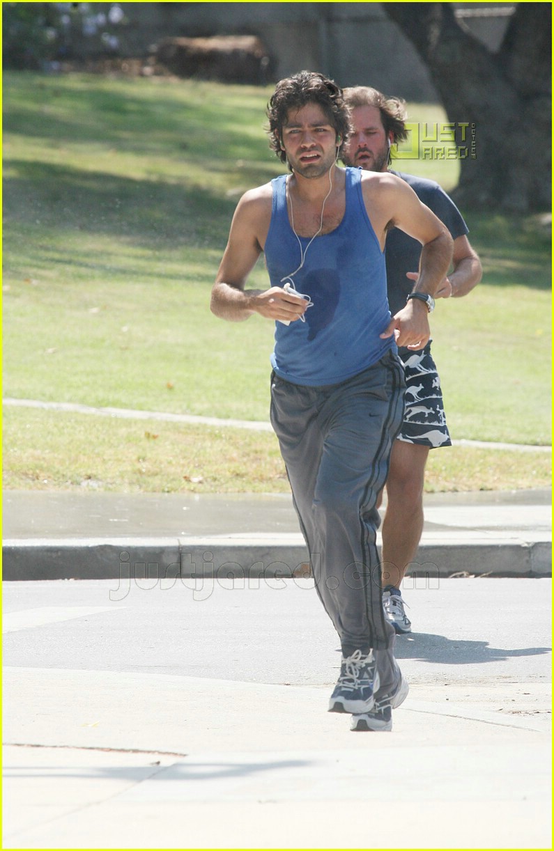 Adrian Grenier: Running is Painful: Photo 535991 | Photos | Just Jared ...