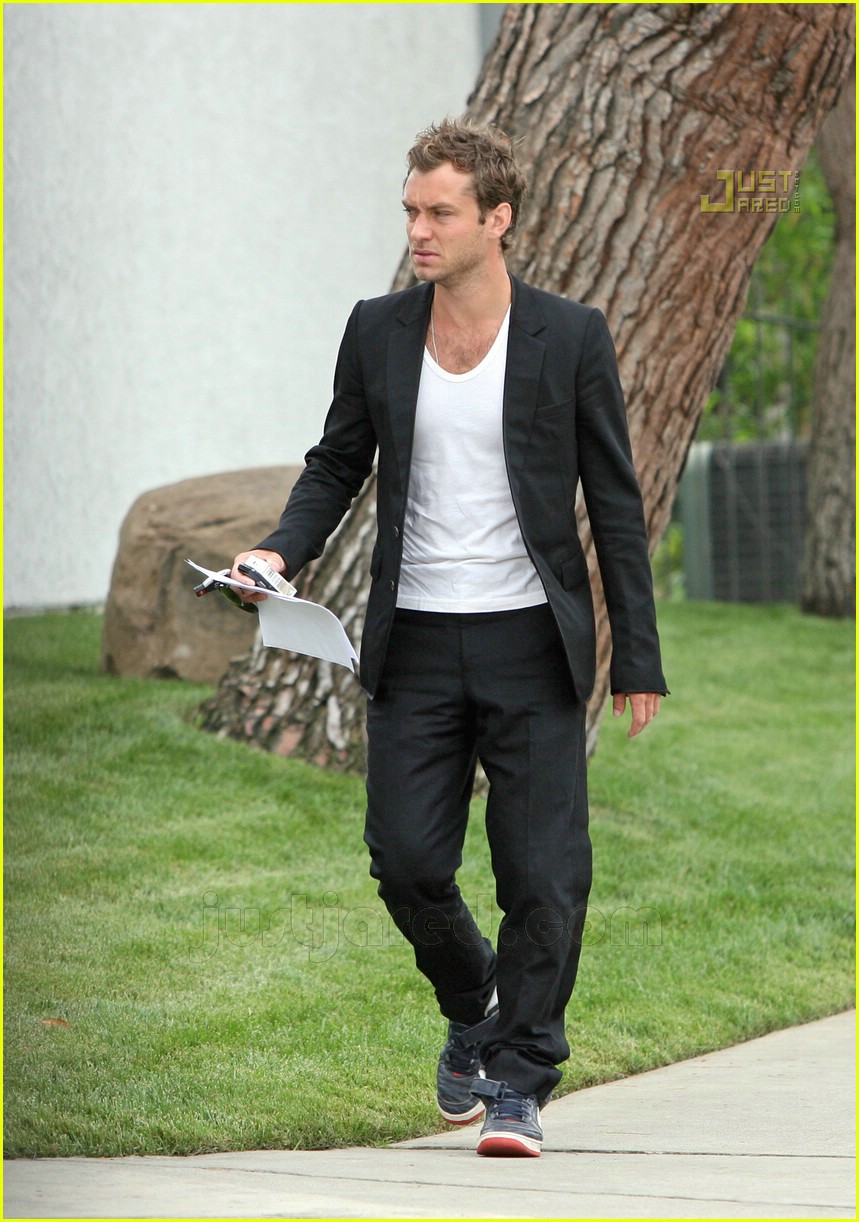 Jude Law: Repossession Mambo: Photo 517351 | Jude Law Photos | Just ...