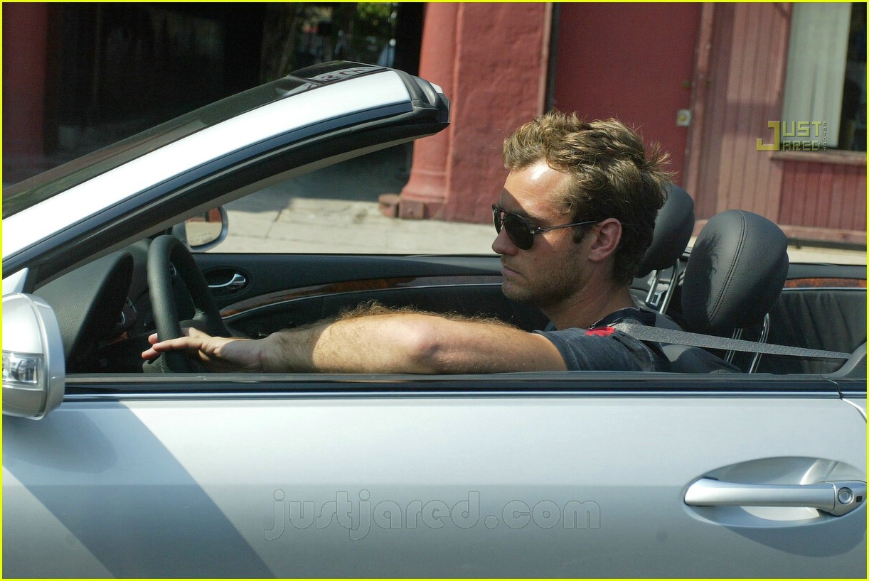 Jude Law: Repossession Mambo: Photo 517411 | Photos | Just Jared ...