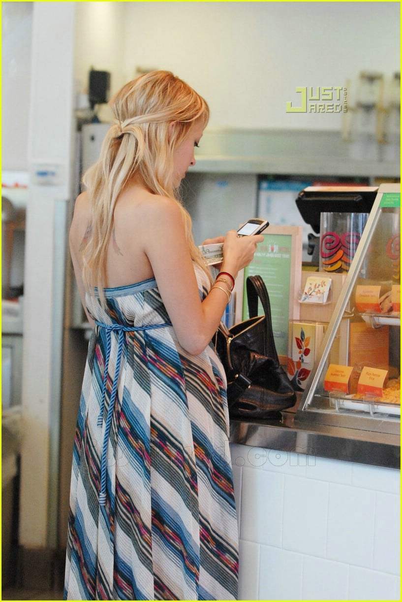 Nicole Richie @ Jamba Juice: Photo 554541 | Photos | Just Jared ...