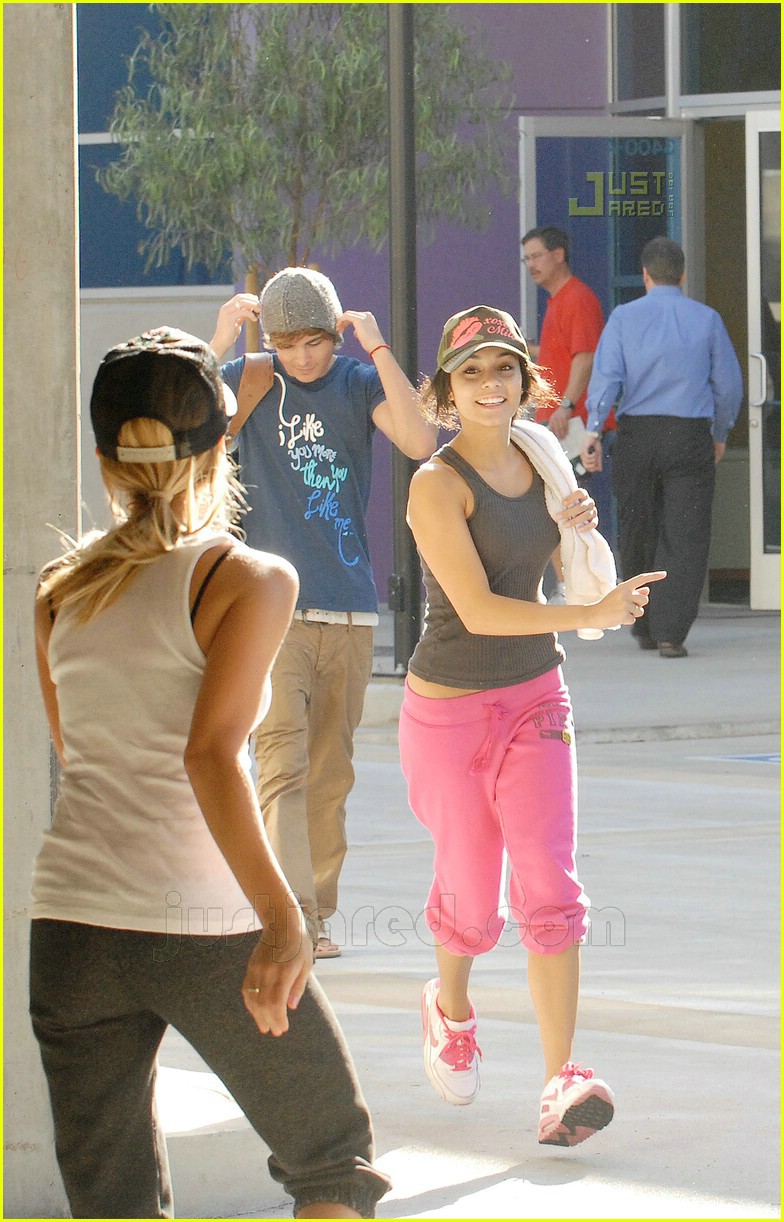 Zanessa and Their Third Wheel: Photo 528721 | Photos | Just Jared ...