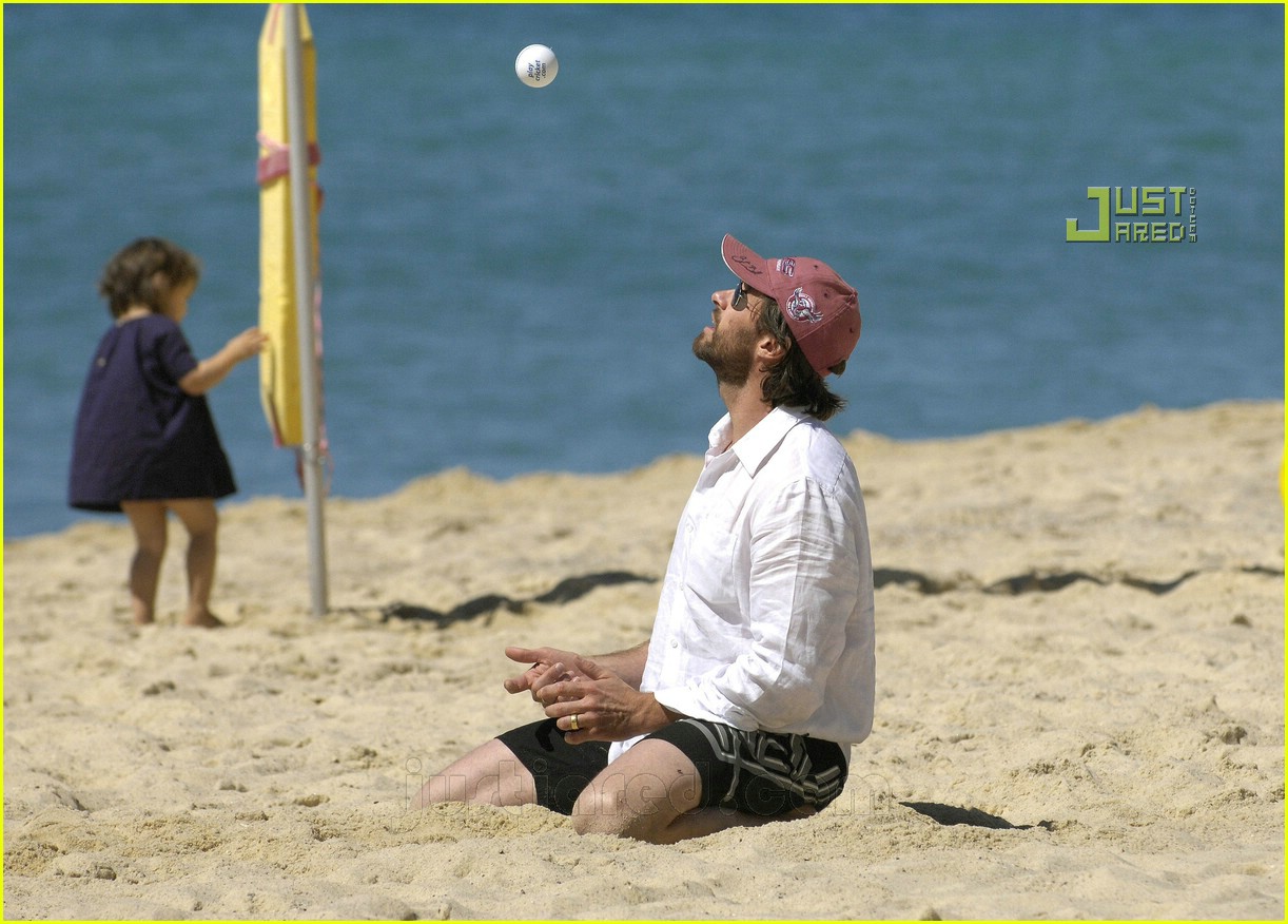 Oscar Jackman's Speedo Saturday: Photo 621361 | Photos | Just Jared ...