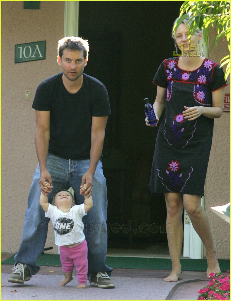 Ruby Maguire is a 'Robotech' Baby: Photo 579351 | Photos | Just Jared ...