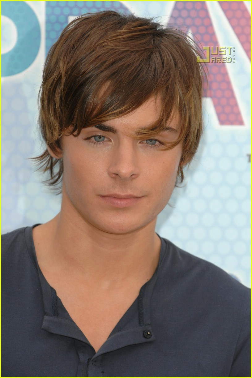 Zac Keeps it Caz: Photo 582441 | Nikki Blonsky, Zac Efron Photos | Just ...