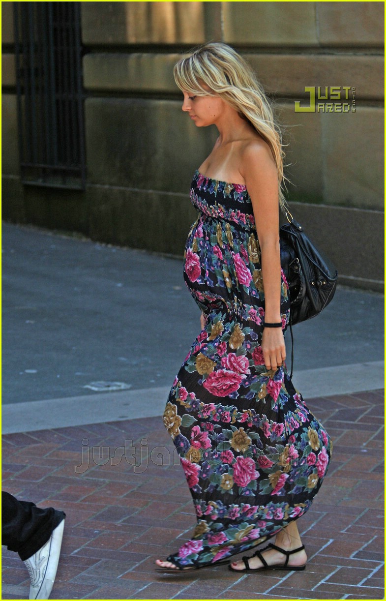 Photo: nicole richie bikini tan line 09 | Photo 650431 | Just Jared ...