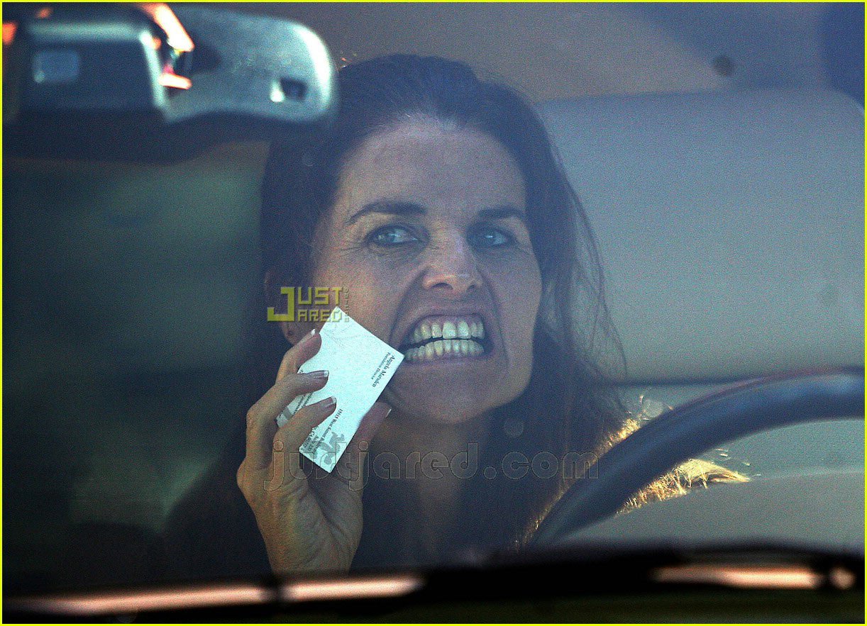 Maria Shriver Picks Her Teeth in Public: Photo 636291 | Photos | Just ...