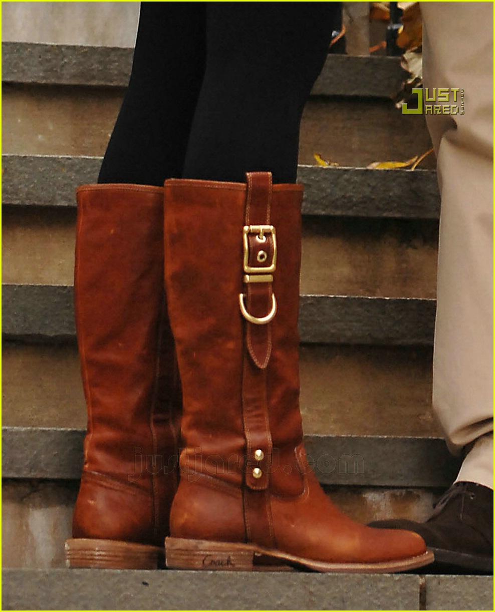 Blake & Penn are Kissing Costars: Photo 761121 | Photos | Just Jared ...