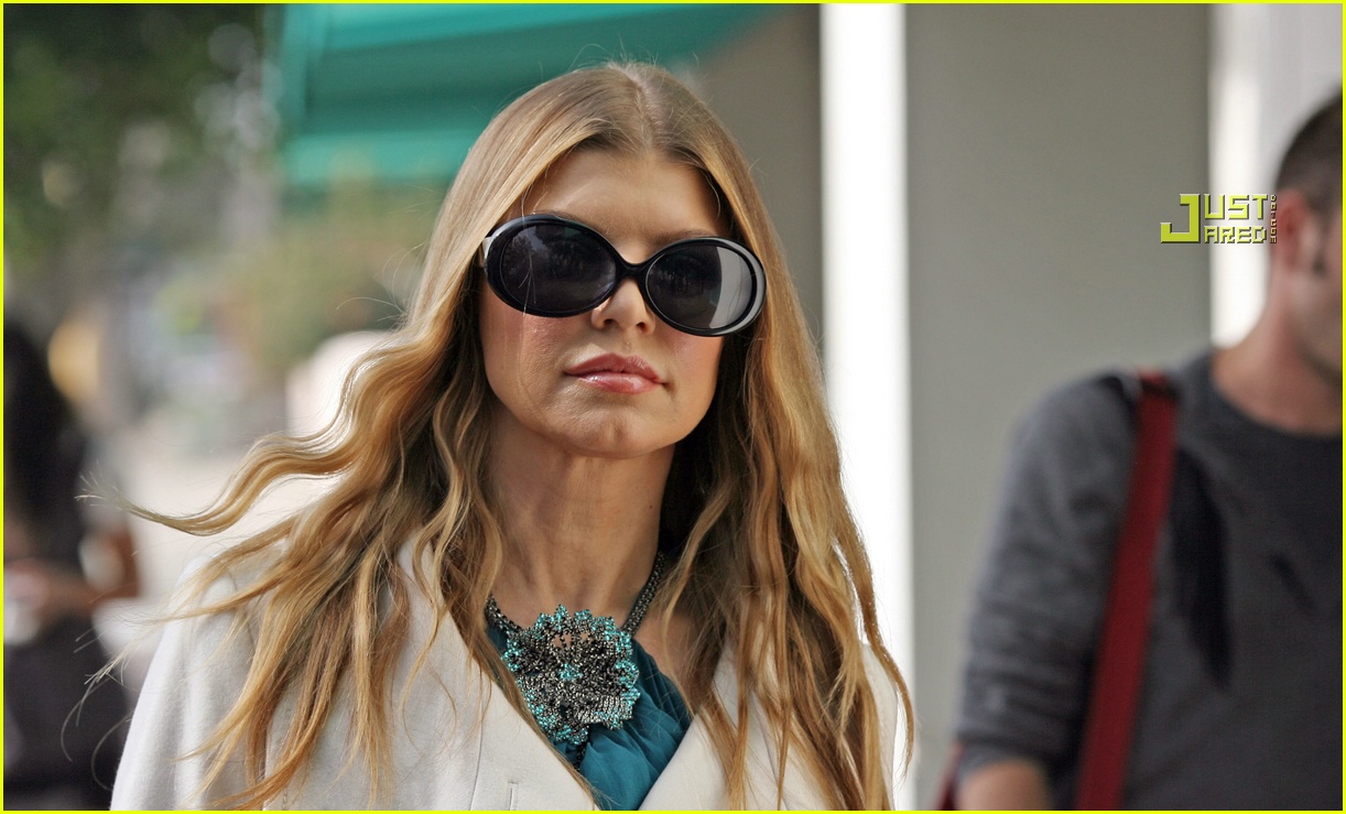 Fergie Will Be Home For the Holidays: Photo 750021 | Photos | Just ...