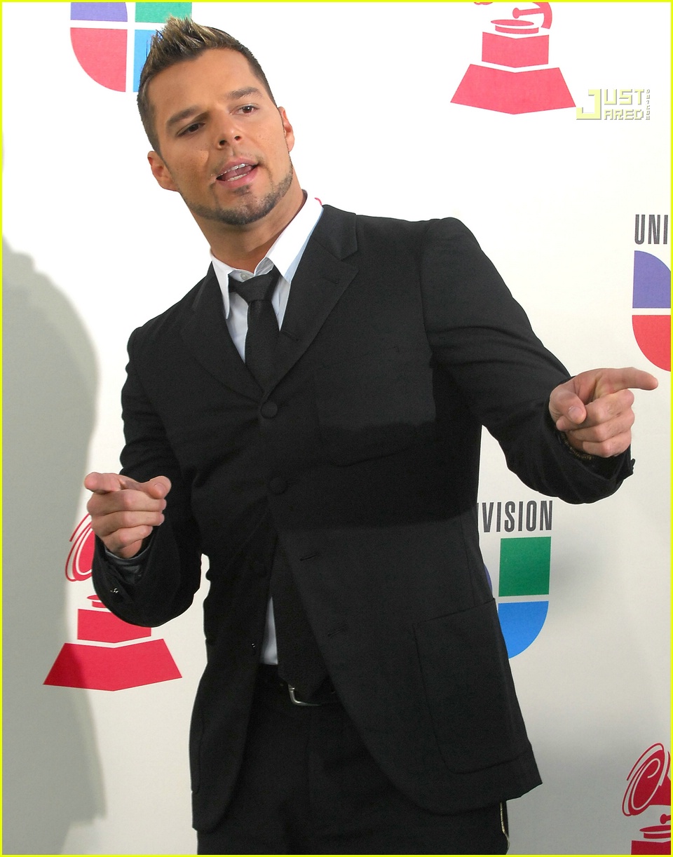 Ricky Martin @ Latin Grammys 2007: Photo 720051 | Photos | Just Jared ...