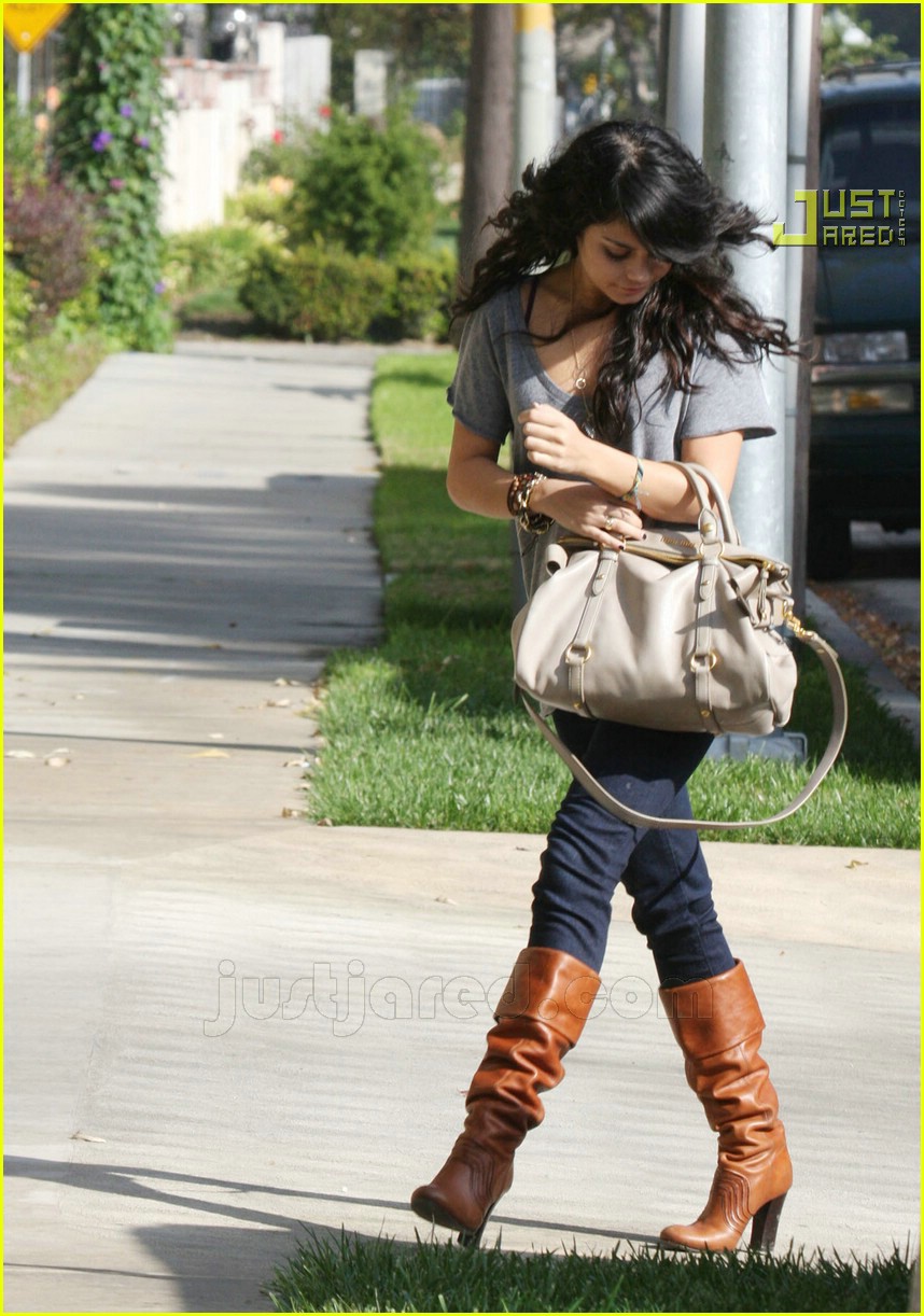 Photo: vanessa zac attack 02 | Photo 713401 | Just Jared: Entertainment News