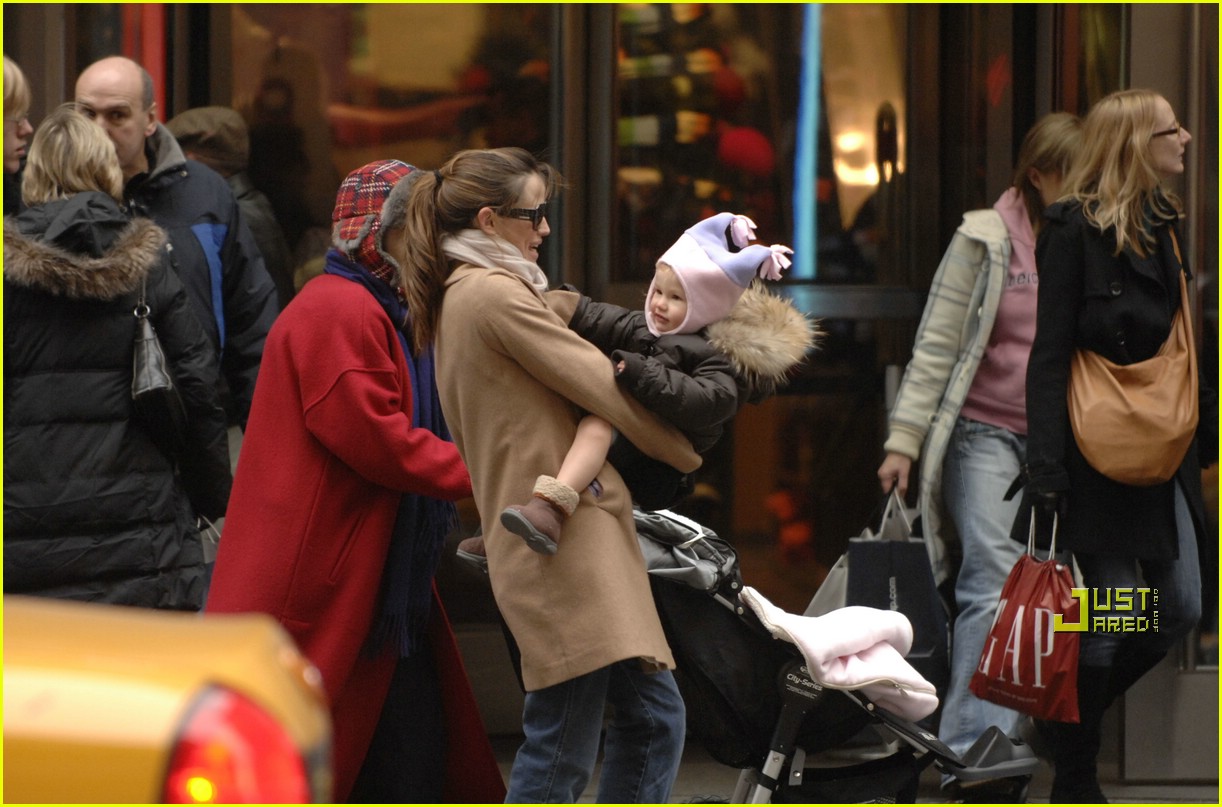 Jennifer Garner Sees The Rock: Photo 788441 | Photos | Just Jared ...