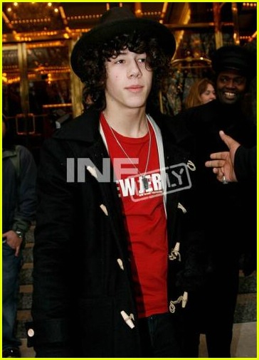 Jonas Brothers Trumps Them All: Photo 819631 | Photos | Just Jared ...