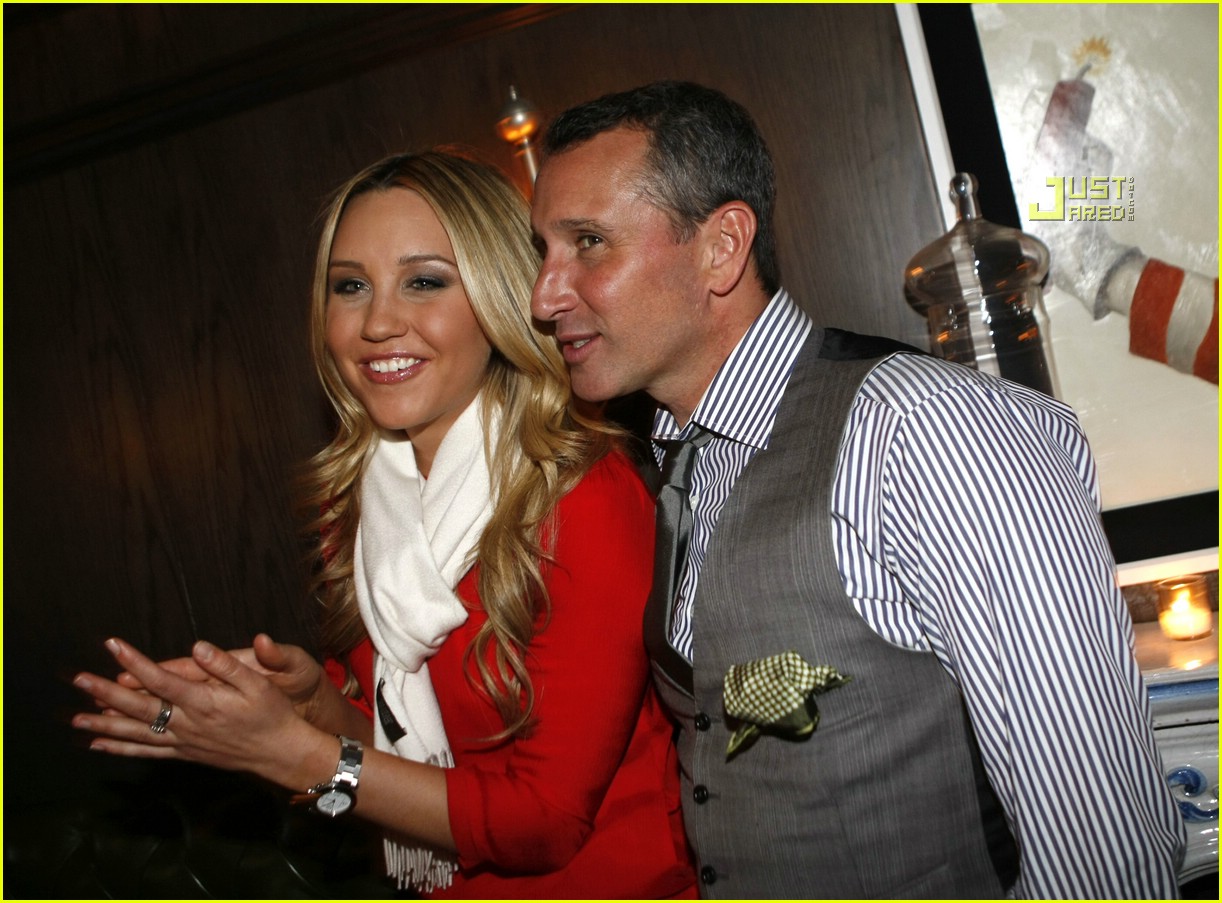 Amanda Bynes' Sing-Along Screening: Photo 831861 | Photos | Just Jared ...
