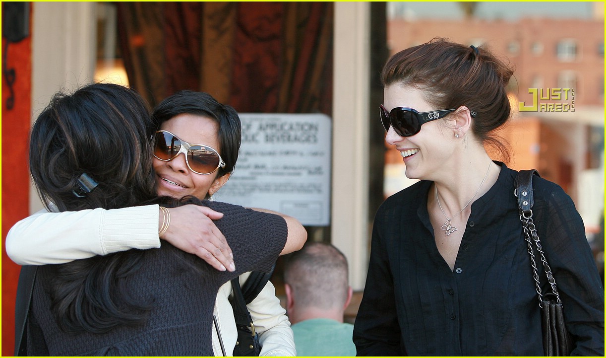Kate Walsh and the Chambers of Keisha: Photo 856901 | Photos | Just ...