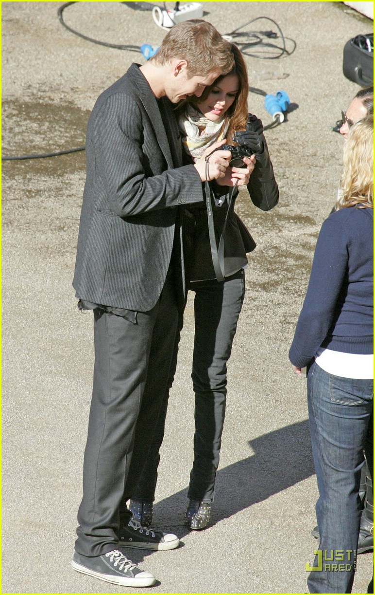 Hayden & Rachel: In Each Other's Arms: Photo 911931 | Photos | Just ...