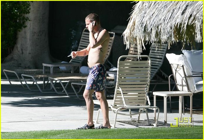 Justin Chambers Gets in Some Rest & Relaxation: Photo 961901 | Photos ...