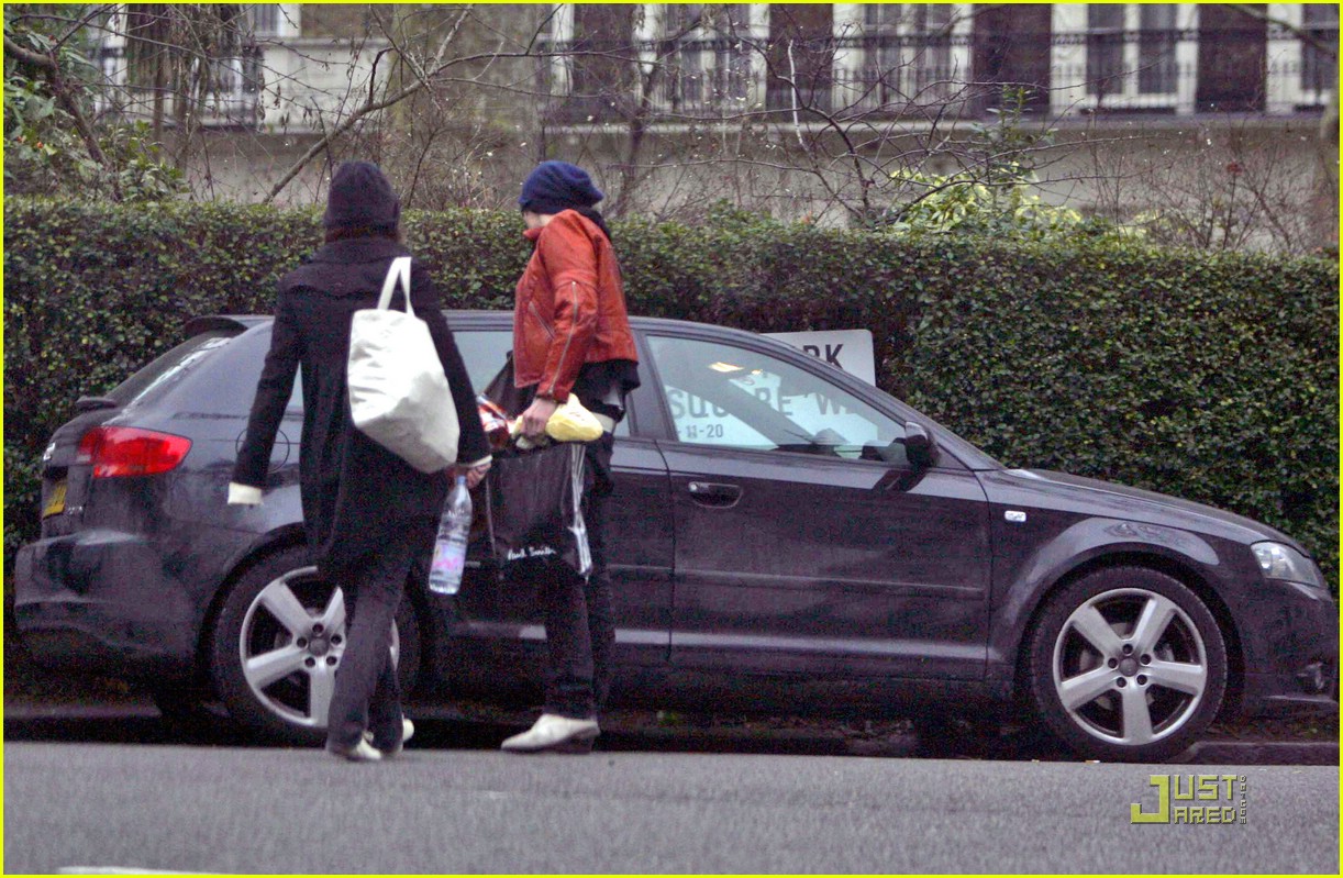 Keira Knightley's Friend-ly Valentine: Photo 934351 | Keira Knightley ...