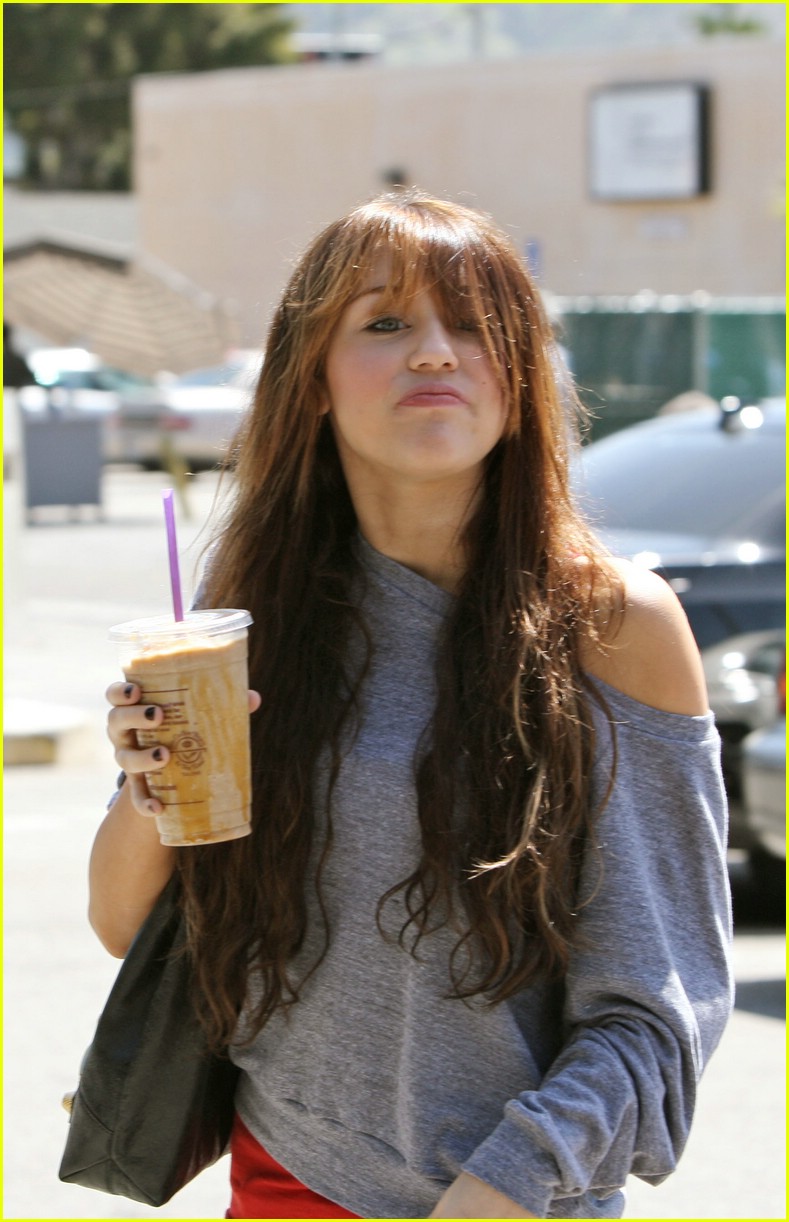 Photo: miley cyrus coffee beans 10 | Photo 1036021 | Just Jared ...