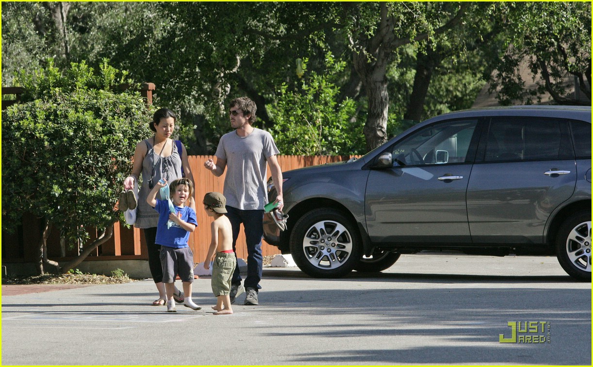 Indiana Affleck and the Temple of Los Angeles: Photo 1027471 | Photos ...