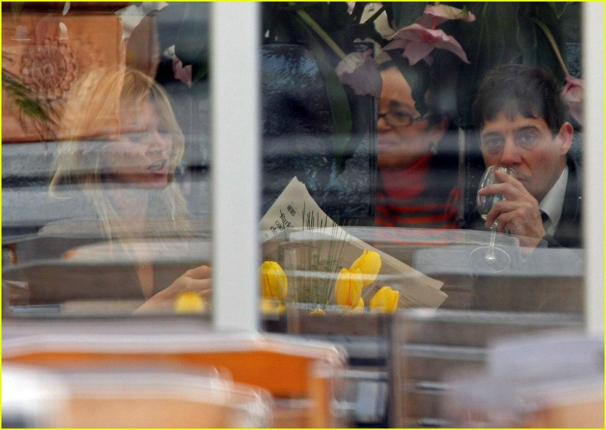 Kate Moss: Thank You for Smoking: Photo 1017441 | Photos | Just Jared ...