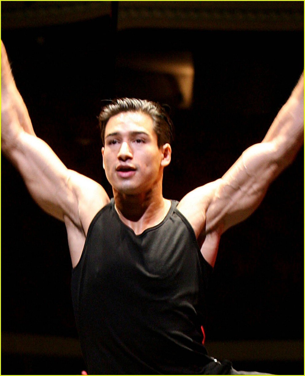 'A Chorus Line' Whips Mario Lopez into Shape: Photo 1060301 | Broadway ...