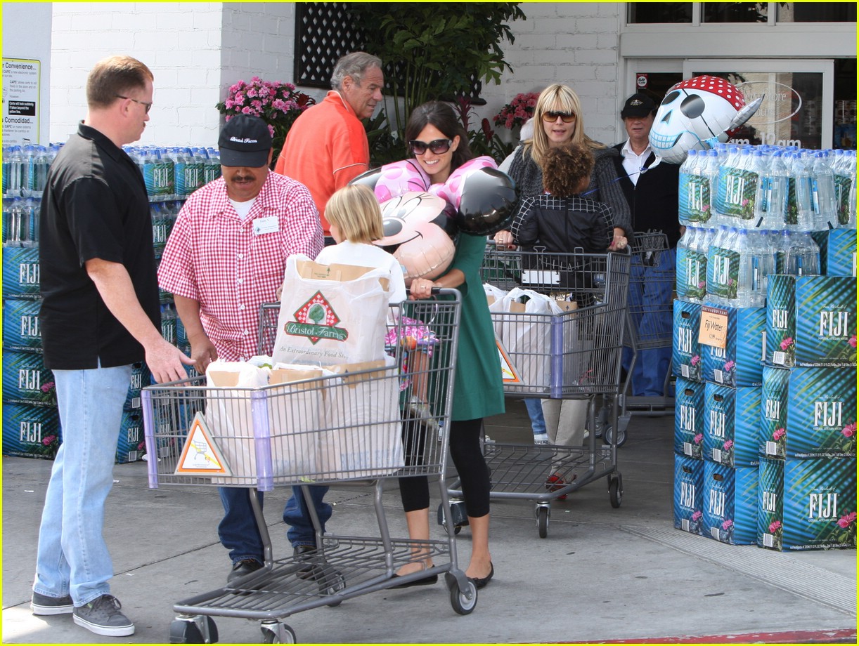 Heidi Klum's Farm Frolic: Photo 1048511 | Photos | Just Jared ...