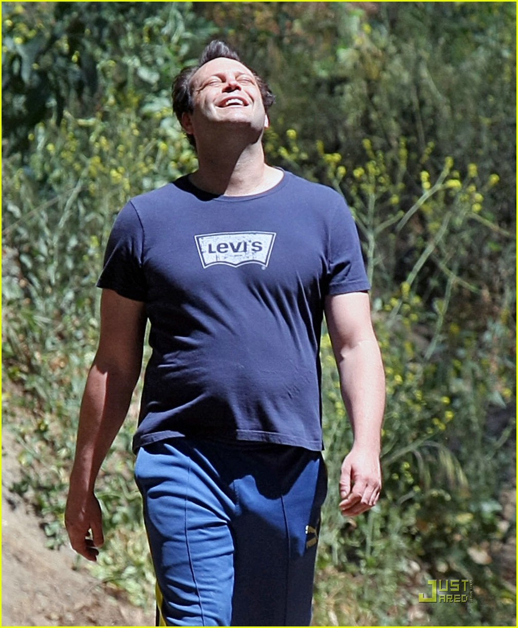 Vince Vaughn is Glad in Griffith Park: Photo 1072531 | Photos | Just ...