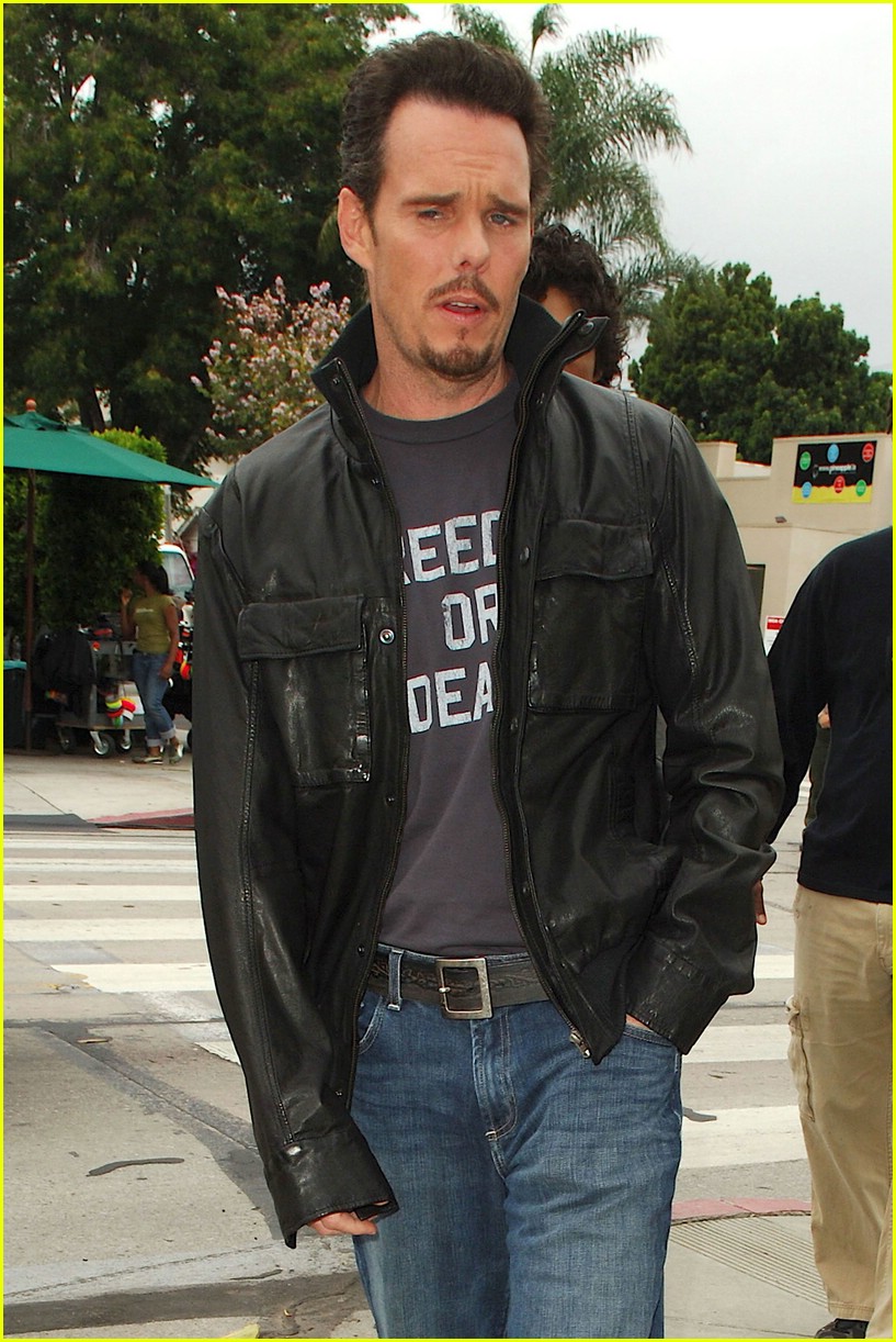 Adrian and His Entourage Come Back to Urth: Photo 1117831 | Photos ...