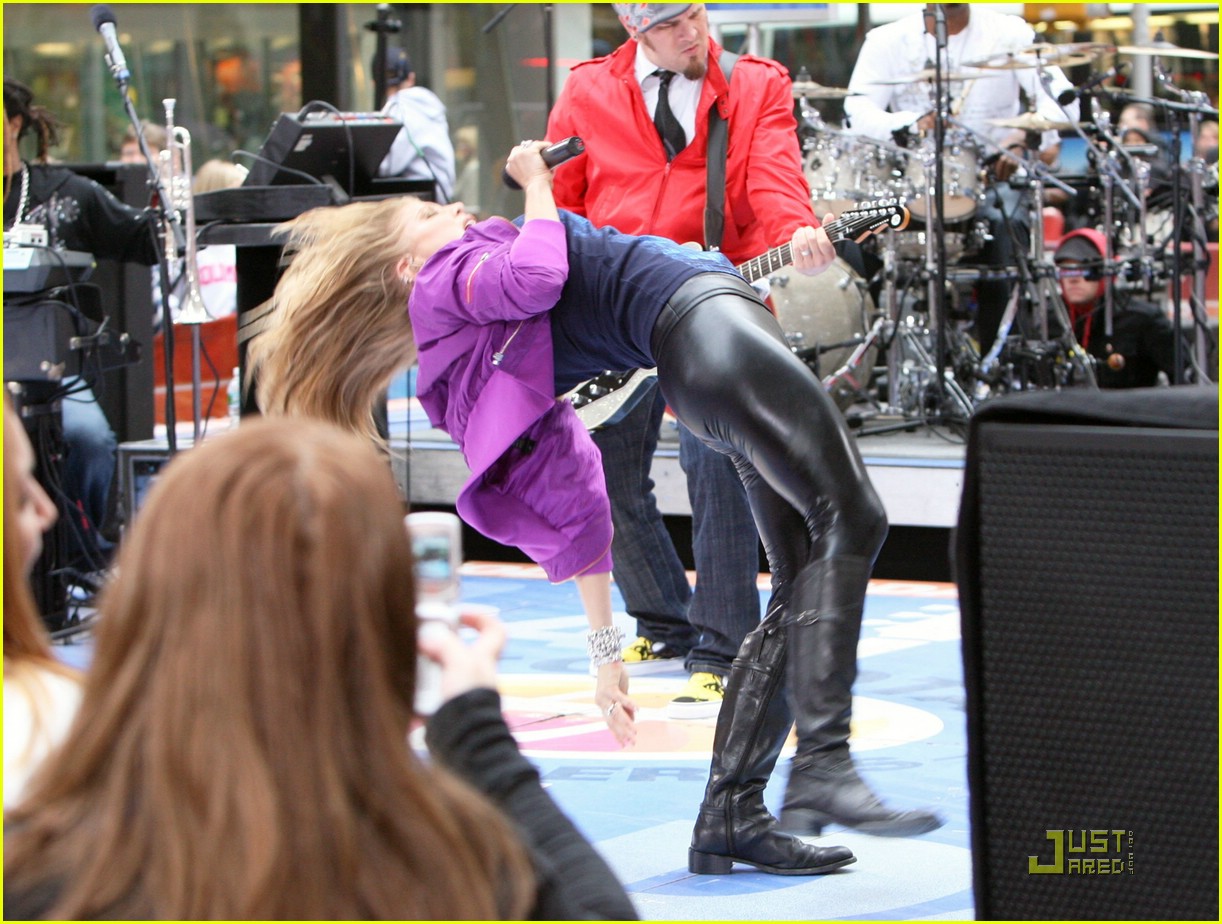 Fergie is a Flipping Freak: Photo 1141771 | Photos | Just Jared ...