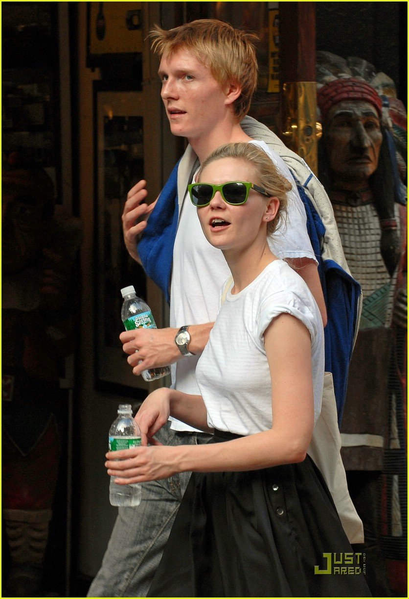 Kirsten Dunst: Meet My Brother, Christian!: Photo 1236821 | Photos ...