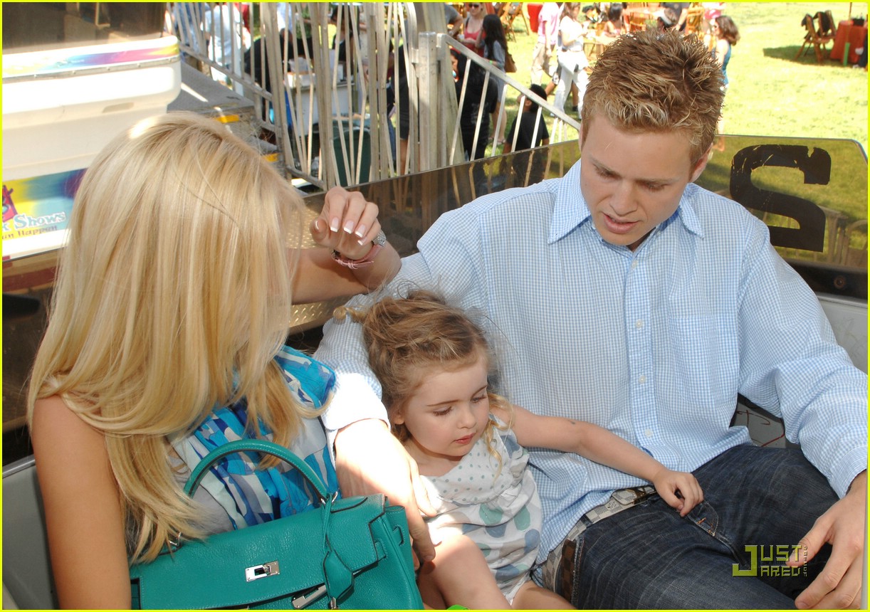 Heidi and Spencer are Barney Buddies: Photo 1191071 | Photos | Just ...