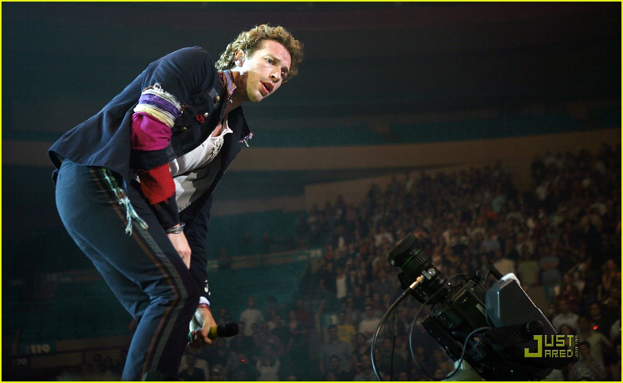 Photo: chris martin coldplay madison square garden 11 | Photo 1223471 ...